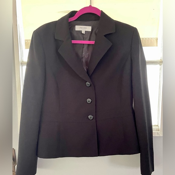 Jones Studio | Jackets & Coats | Jones Studio Separates Black 3 Button ...